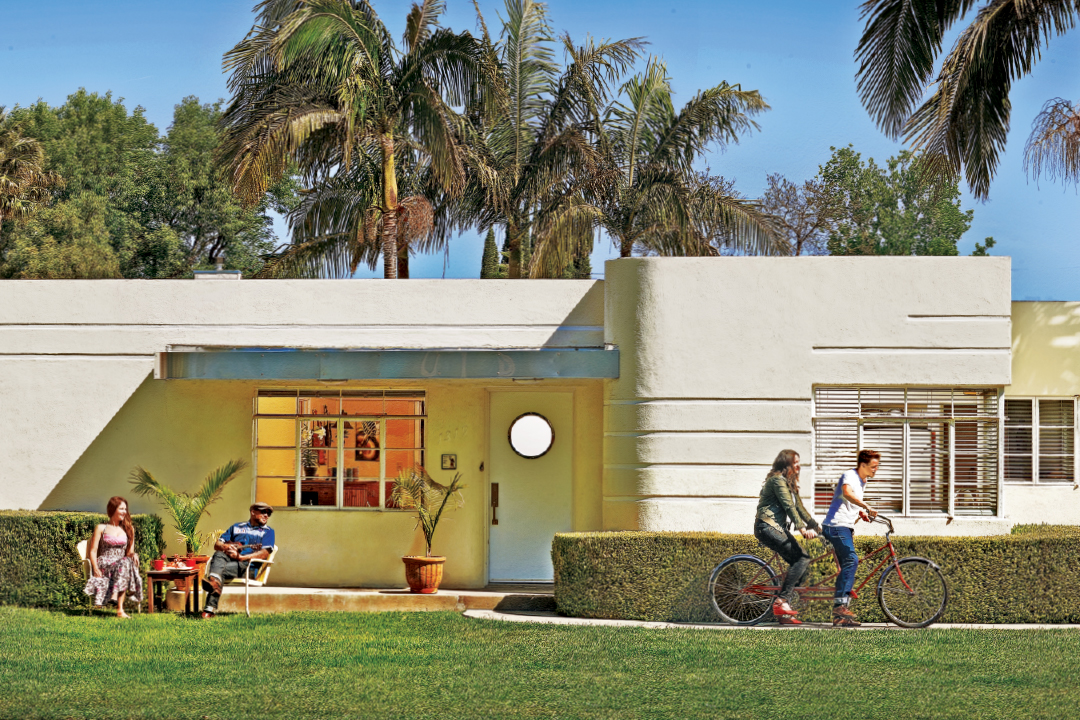 Chuck & Sheila Walstead - Moderne Family | Orange Review